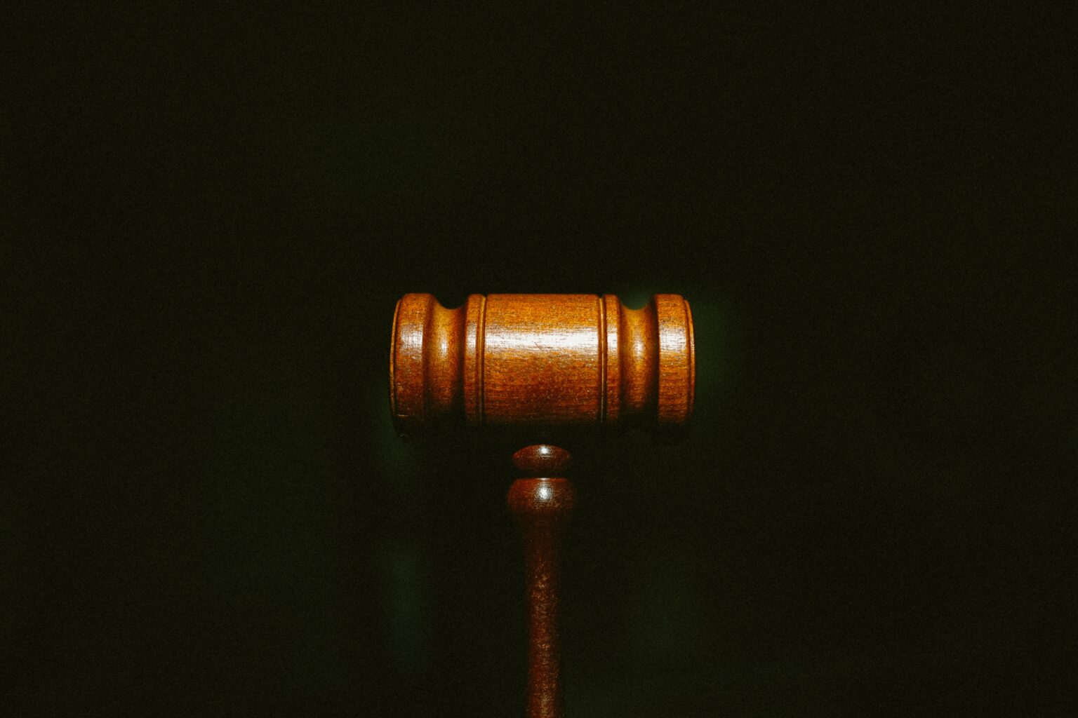 Devenir Procureur Profession études Et Salaires